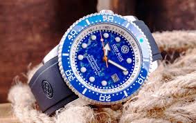 Deep Blue Watches: The 2025 Expert Review on Quality, Diving ...